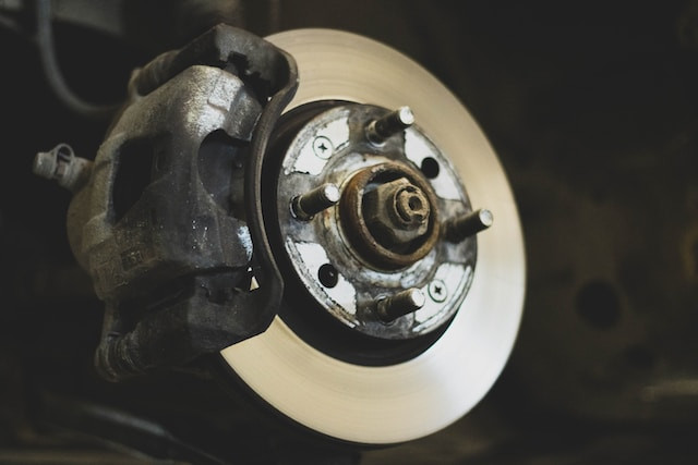 Cheapest Place To Get Car Brakes Done ImgVEHICLE